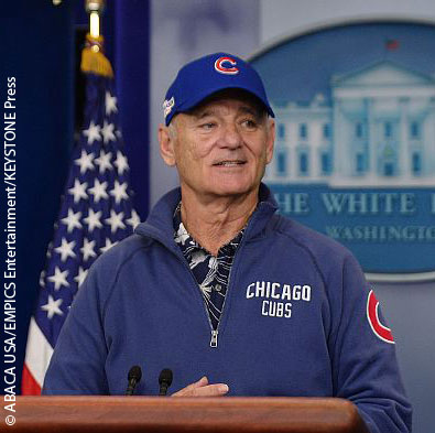 Bill Murray hands World Series ticket to random baseball fan